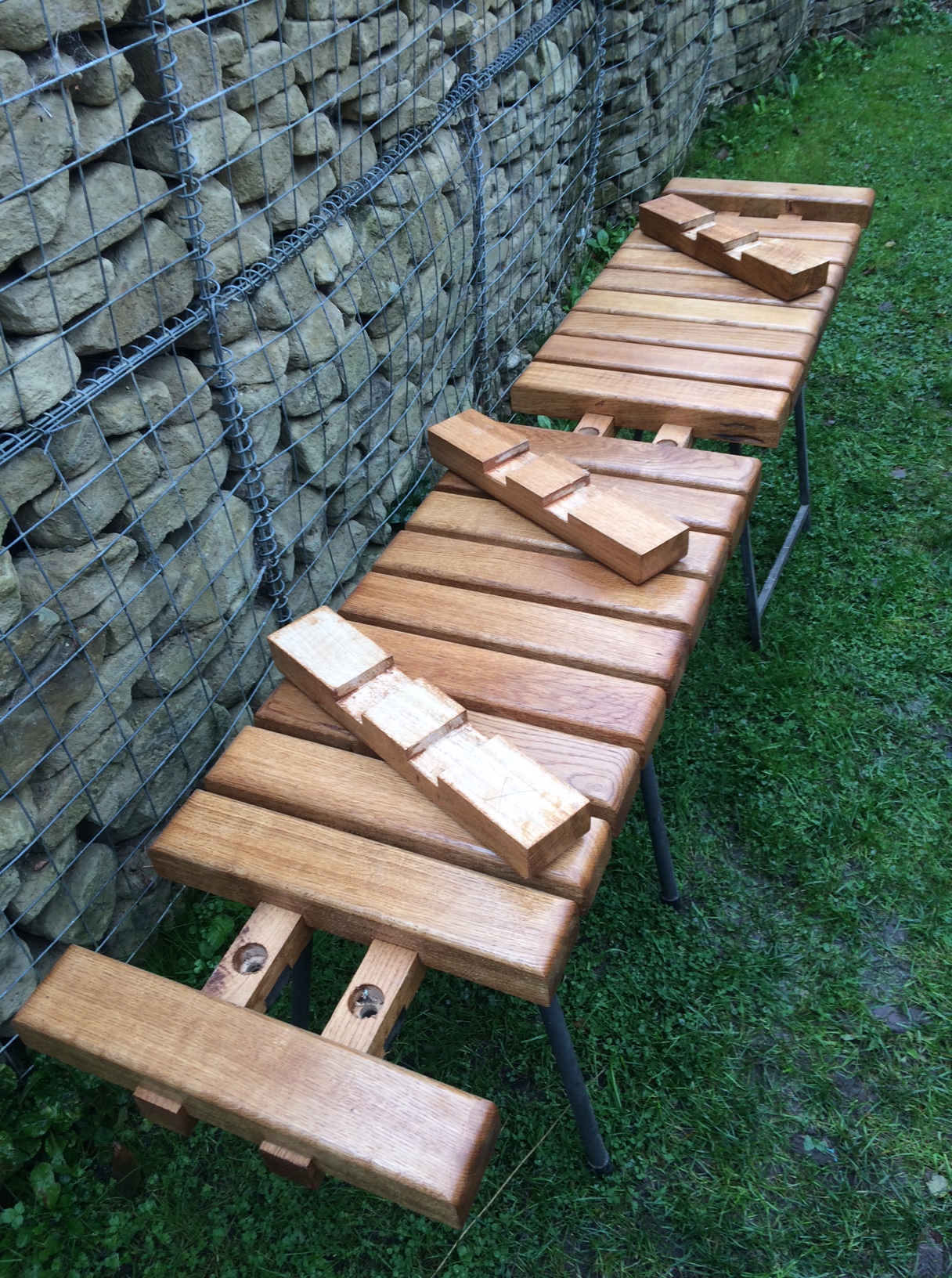 wall-top-bench-fixing-points – Handspring Design