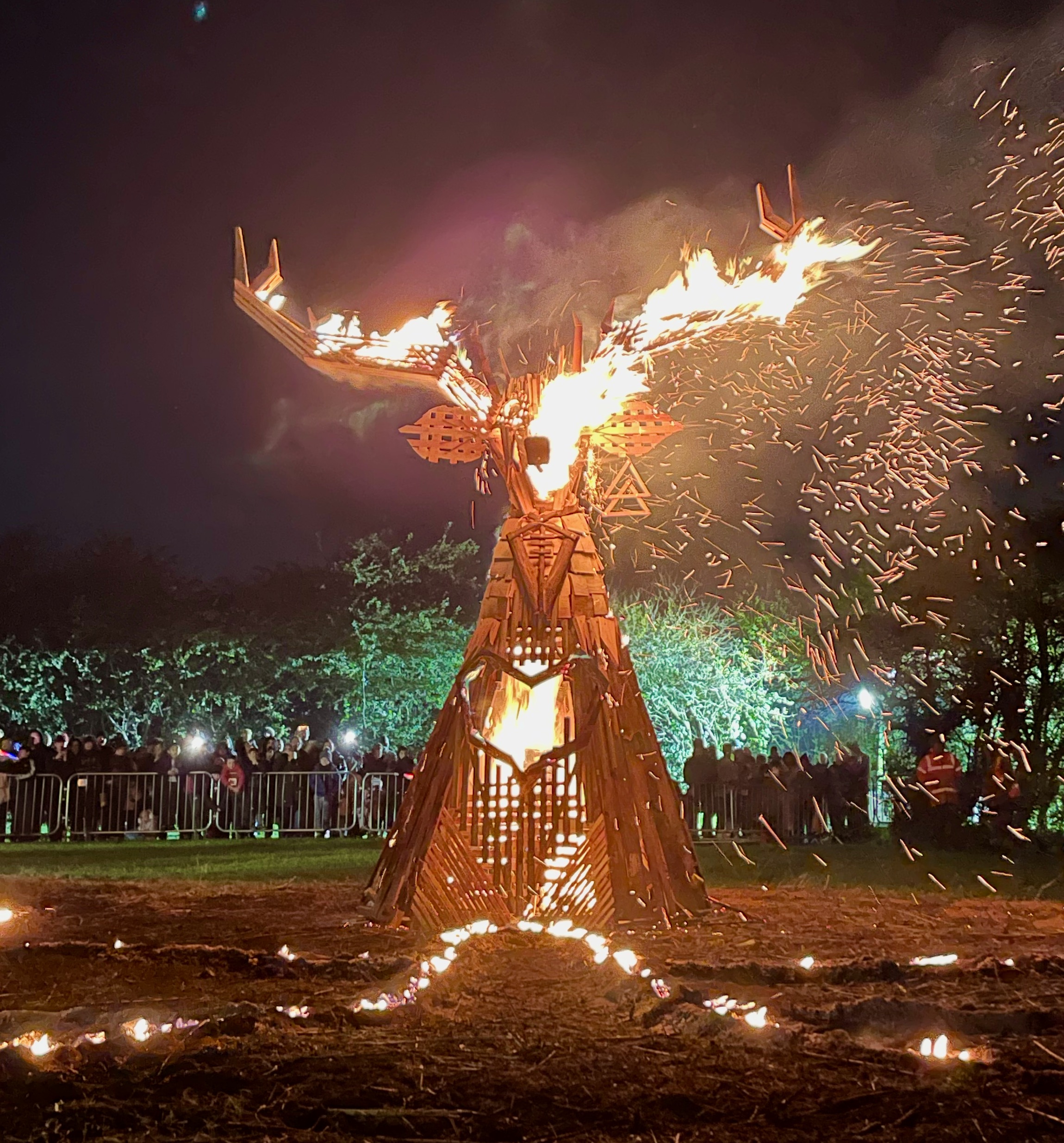 The Stag of the Manor, Fire Sculpture for community Bonfire Event ...